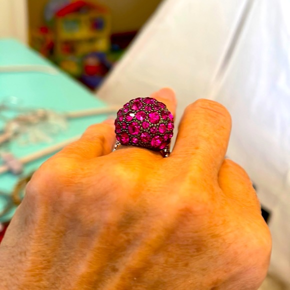 Joan Boyce | Jewelry | Joan Boyce Pave Pink Fushia Rink In Gunmetal ...